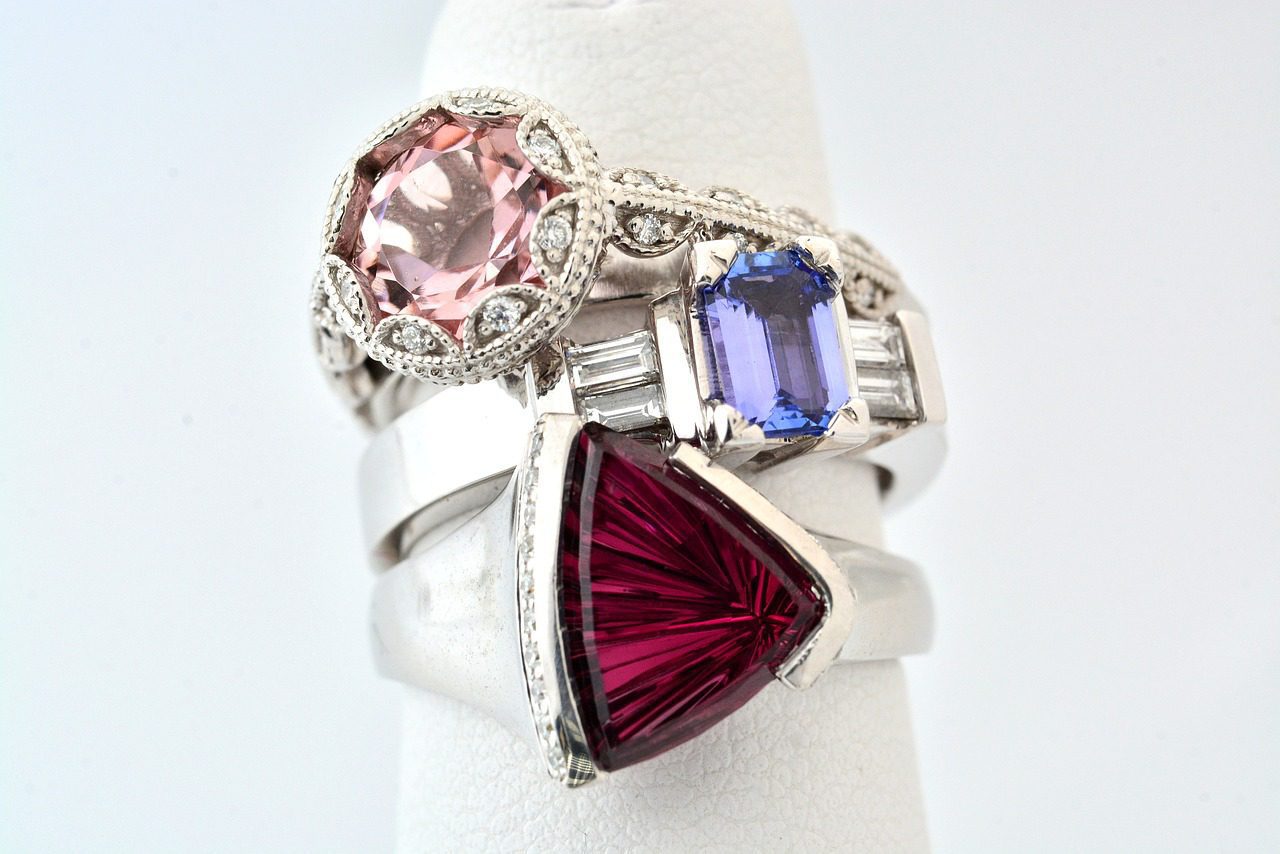 Gem Selling Platforms: A Guide for Investors - International Gem Society