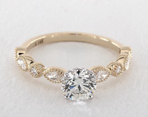 Best Diamond Color for Yellow Gold Rings - International Gem Society