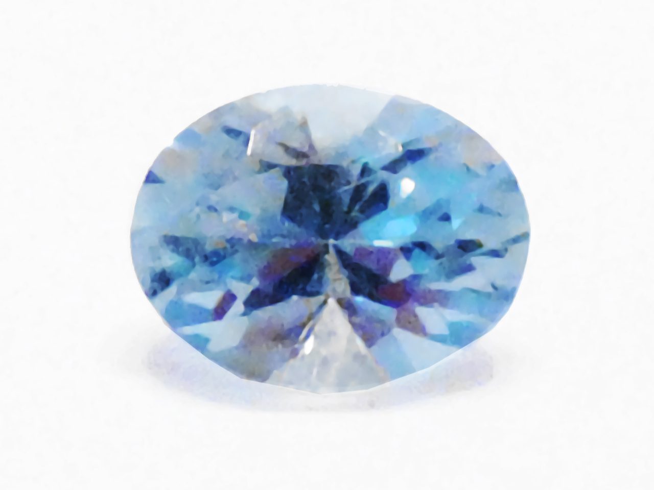 Cubic Zirconia - Lab-made, Faceted, Blue - International Gem Society