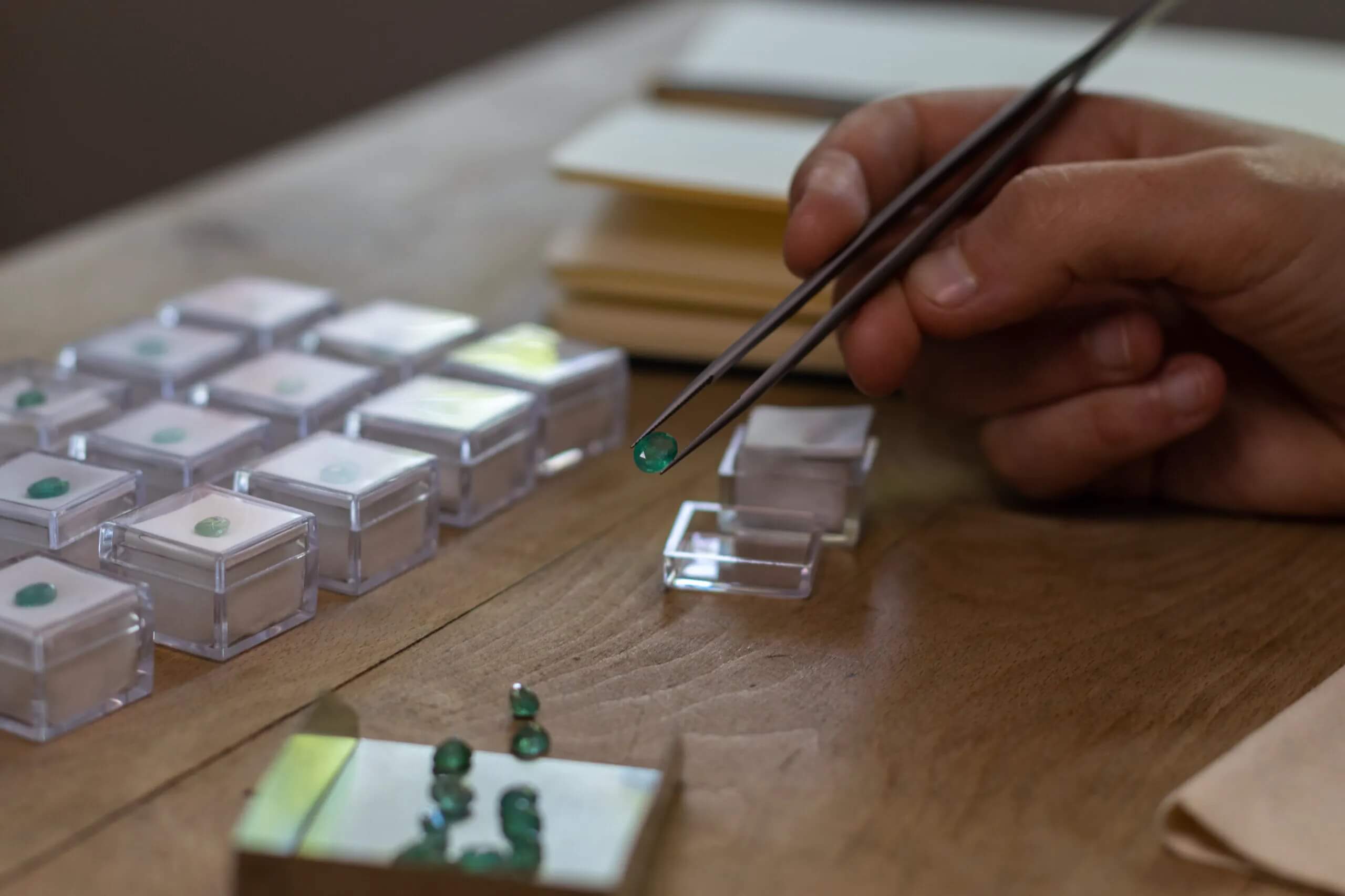 Press - International Gem Society